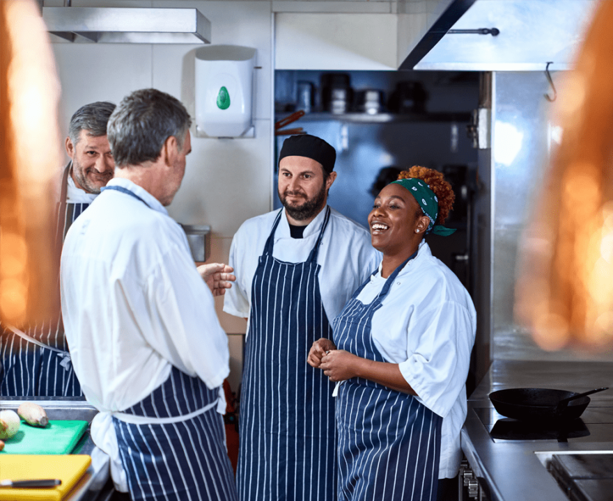 Crafting an Effective Onboarding Process for Restaurant Employees: A ...